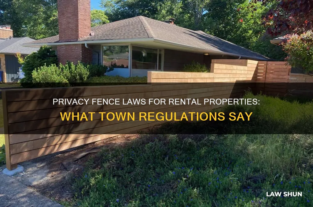 Privacy Fence Laws For Rental Properties: What Town Regulations Say ...